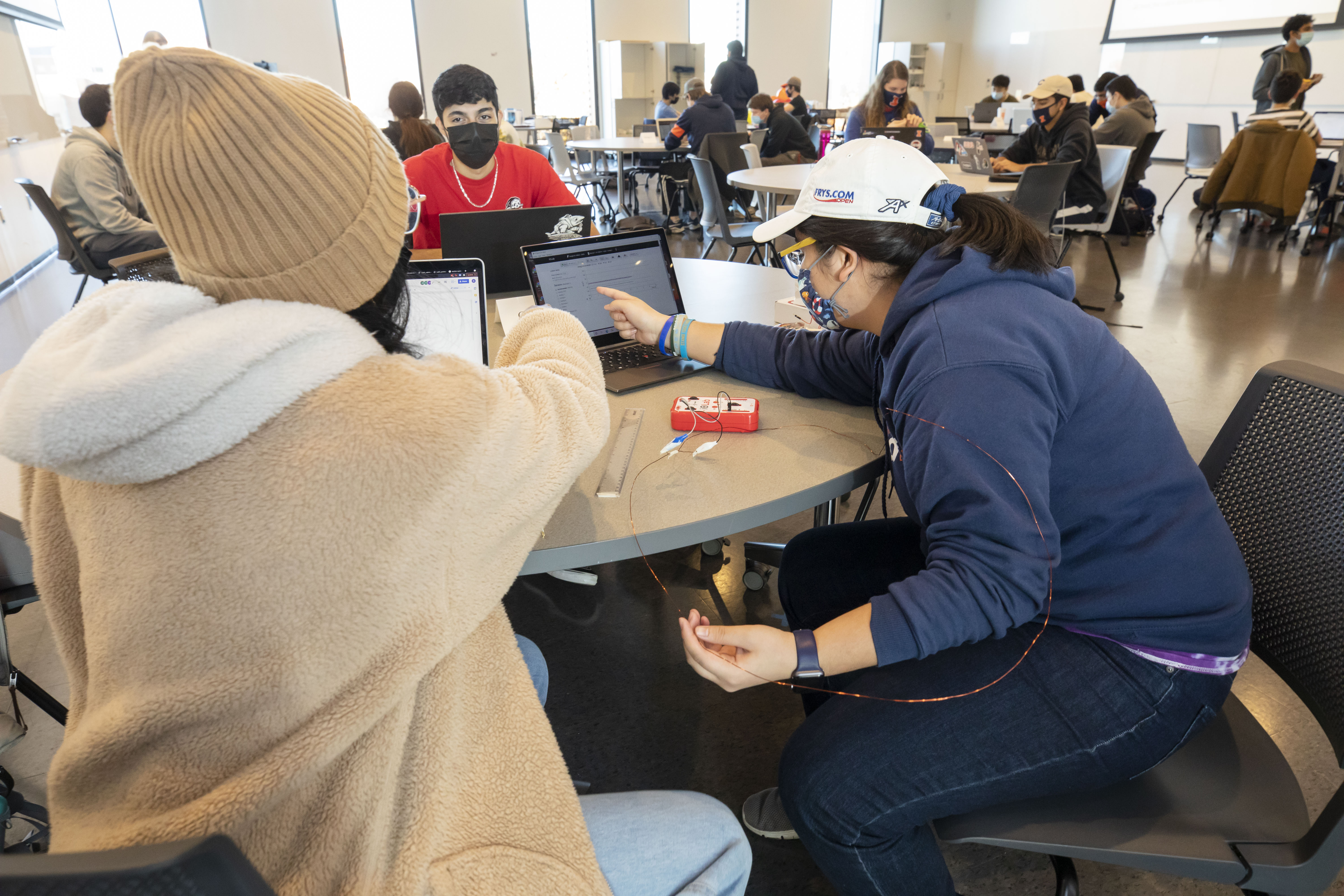 Physics 100 | Physics Education Research Group | Illinois